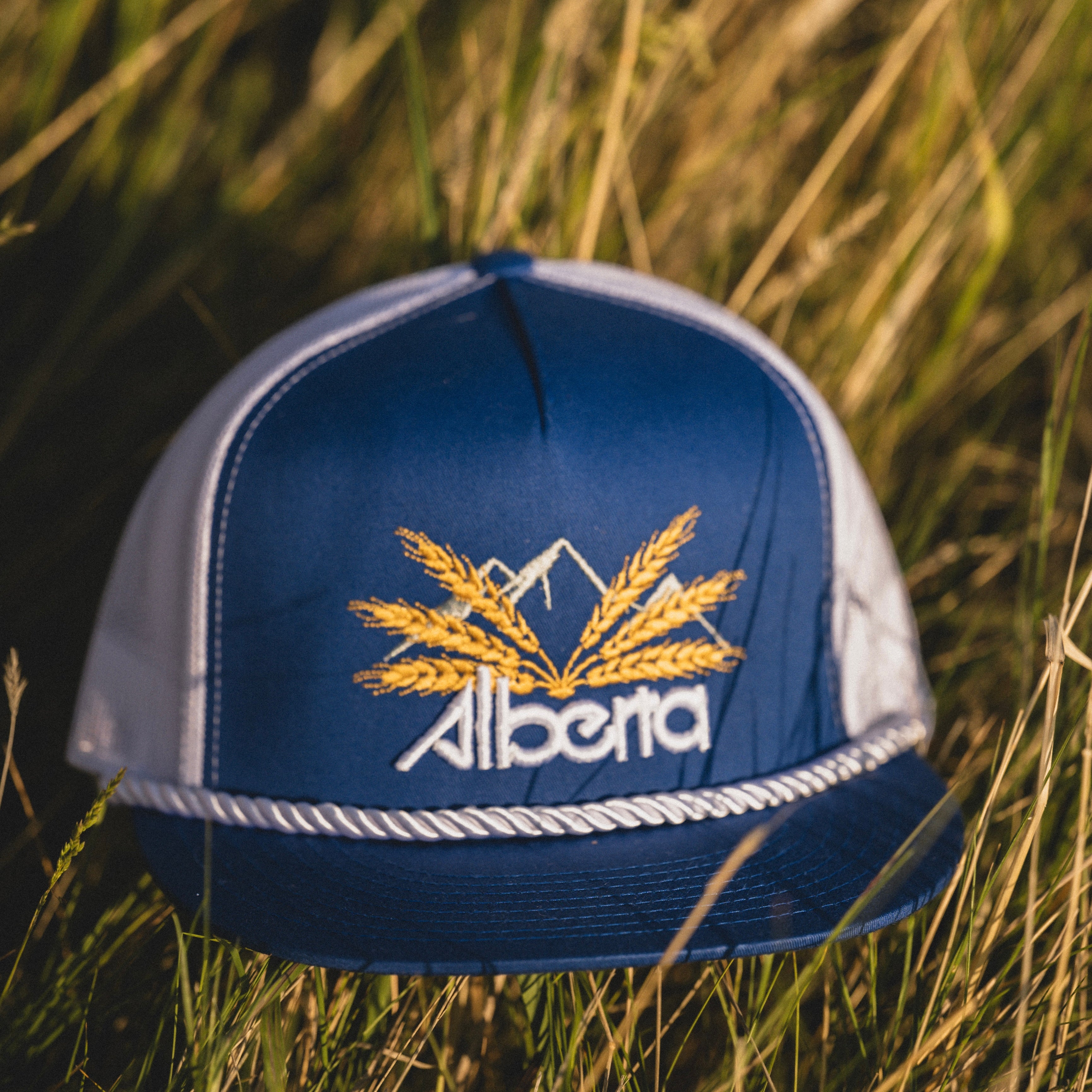 The Classic Snapback – Western Pressed